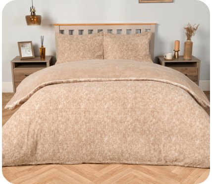 OHS: On-Trend Bedding, Curtains & Furnishings For Less
