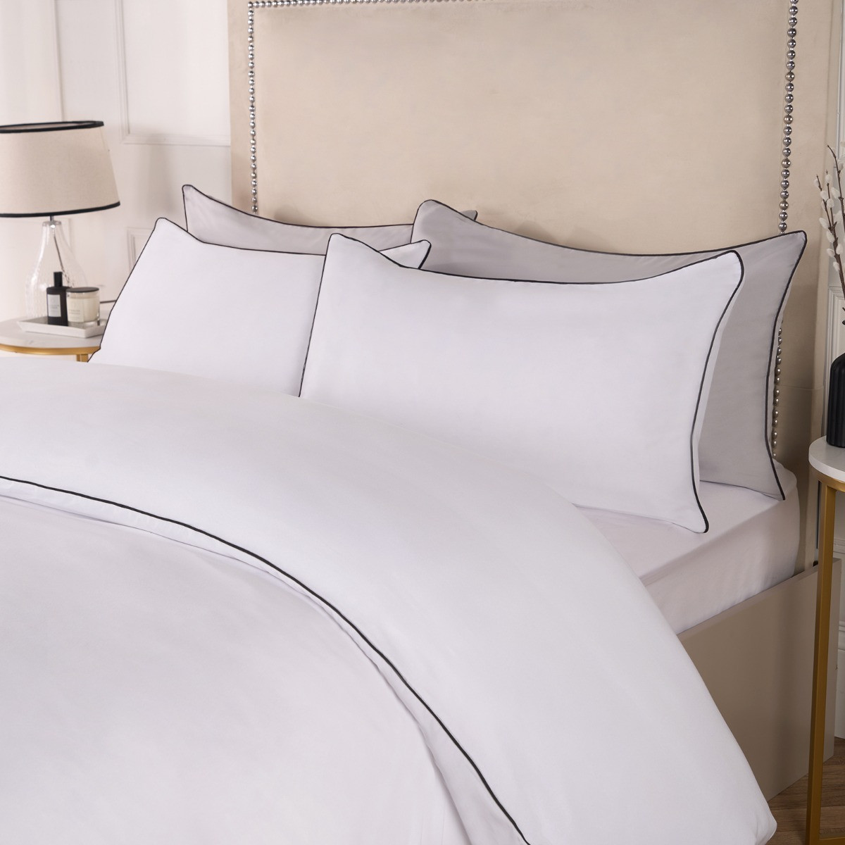 OHS Piped Edge Duvet Set, Black/White - Superking