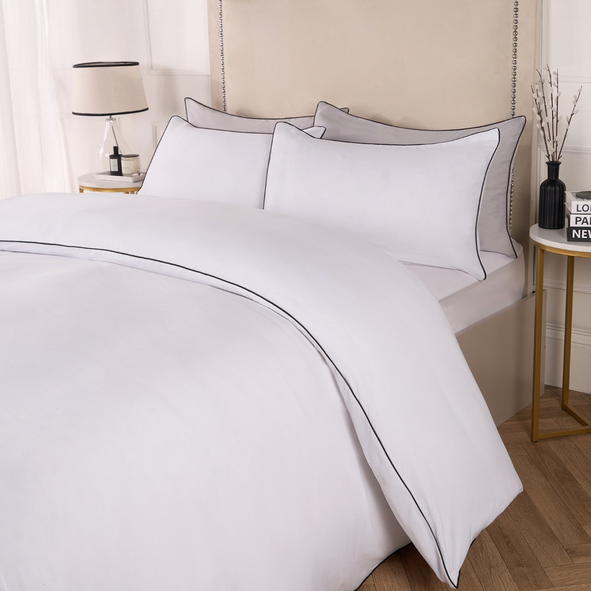 OHS Piped Edge Duvet Set, Black/White - King