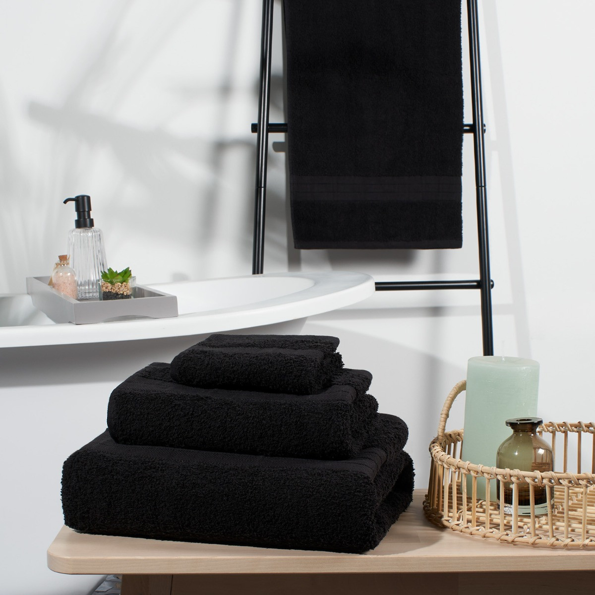 Brentfords 100% Cotton Bath Sheet - Black