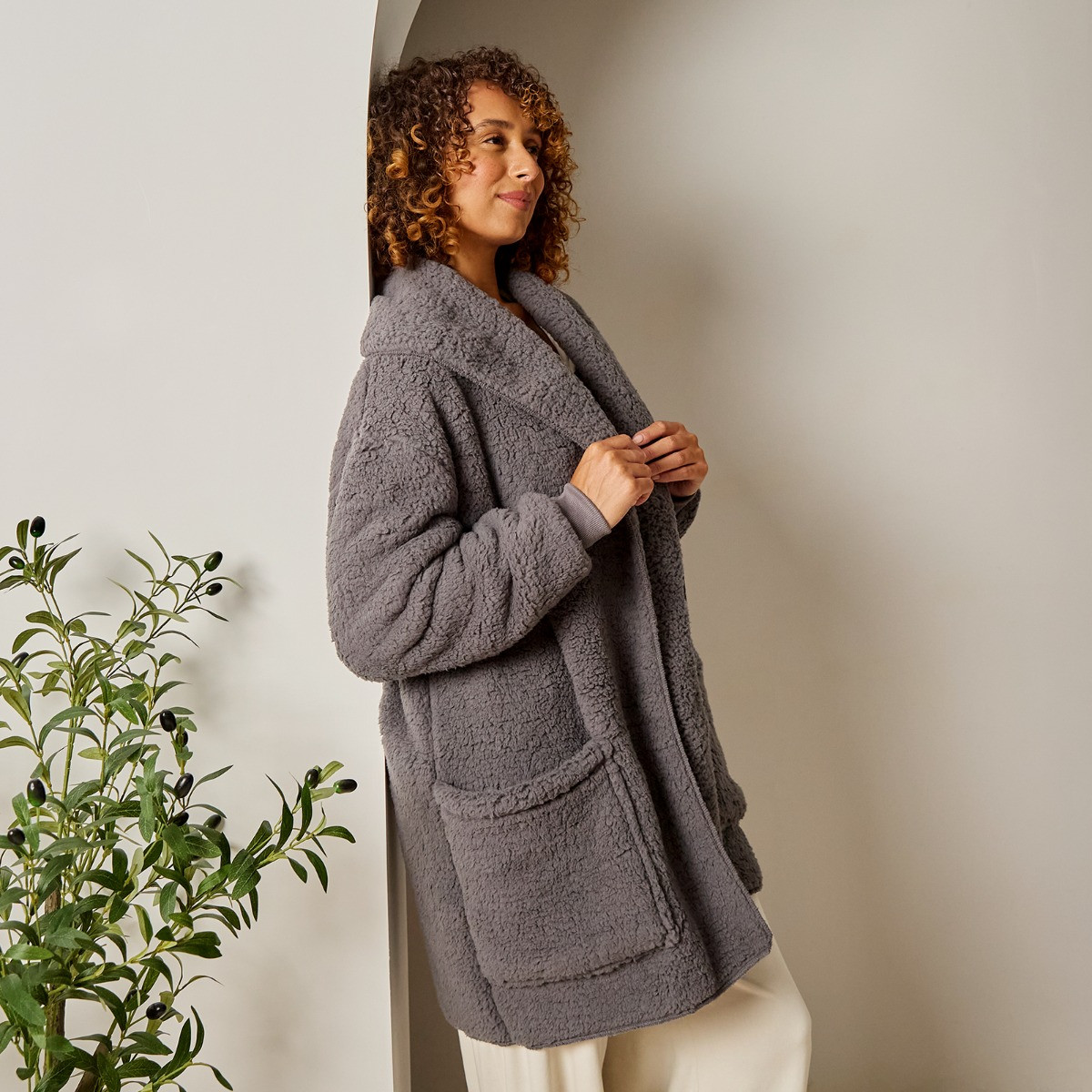 OHS Waterfall Teddy Fleece Cardigan - Charcoal