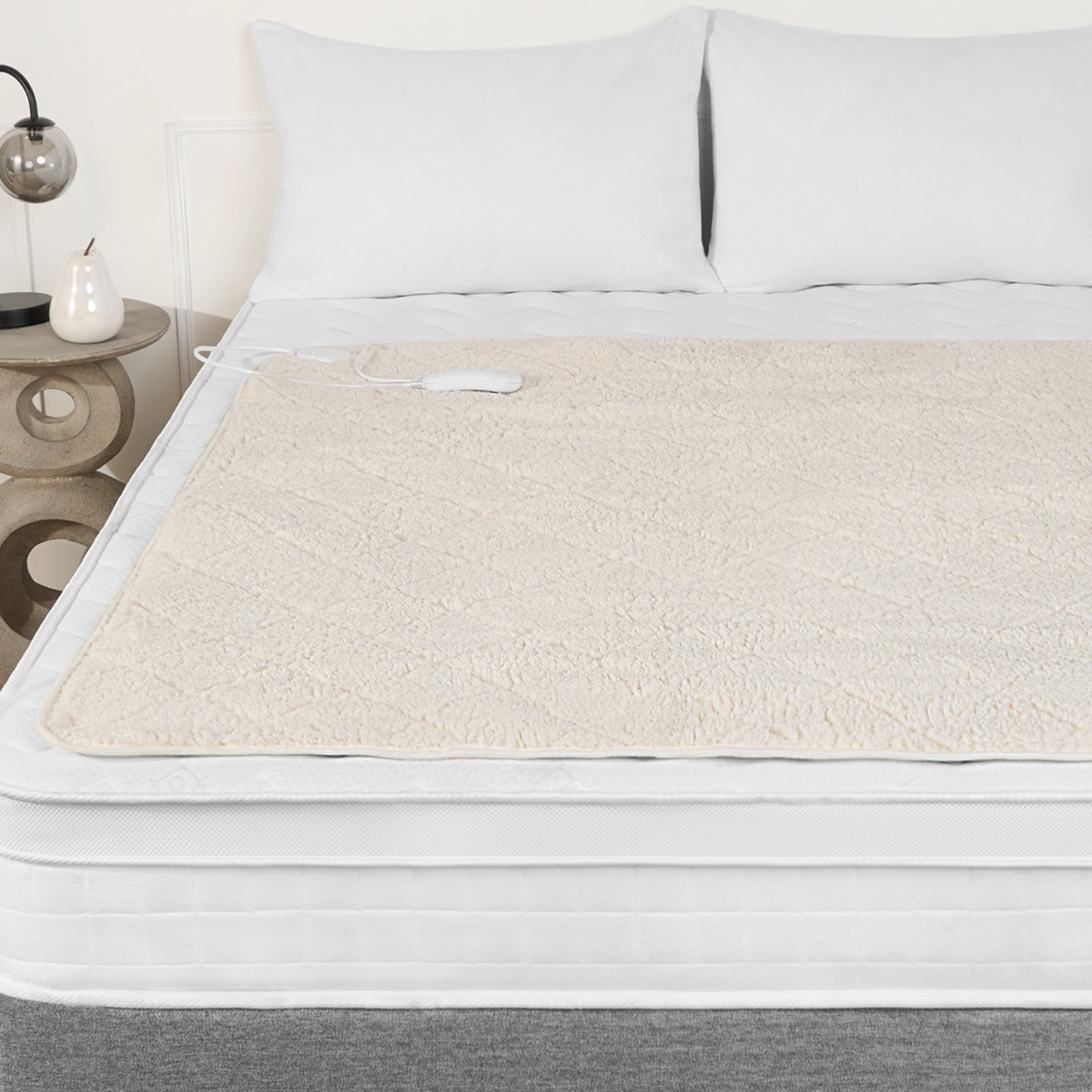 OHS Electric Heated Teddy Fleece Under-Blanket, White - King