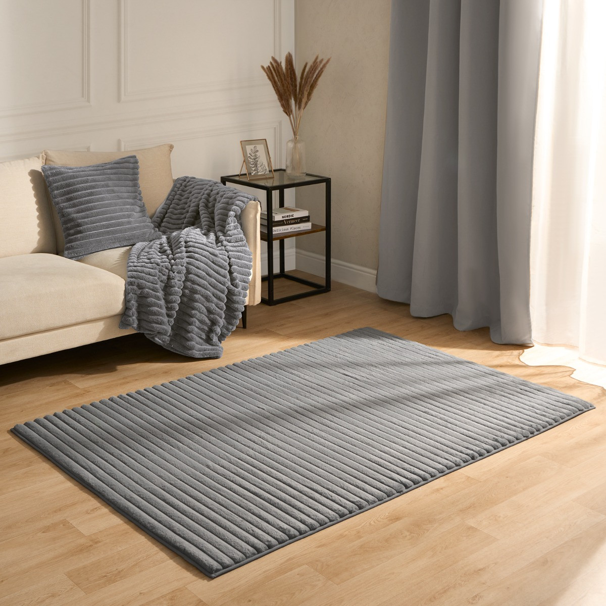OHS Faux Fur Ribbed Rug - Grey