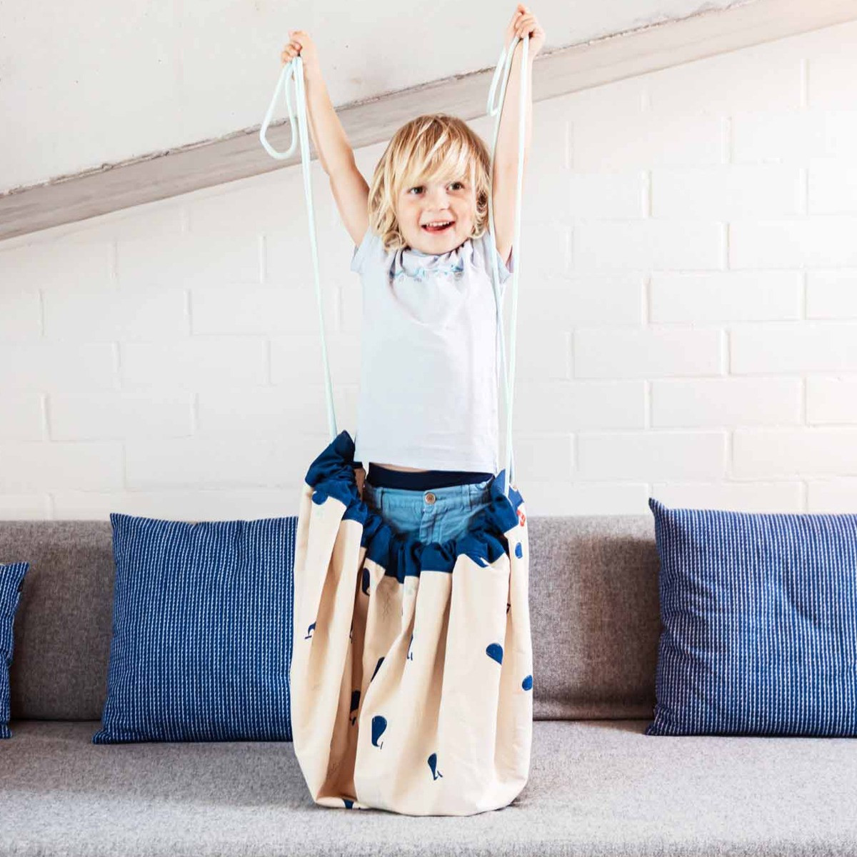 Play & Go Whale 2 in 1 Toy Storage Bag and Playmat - Navy