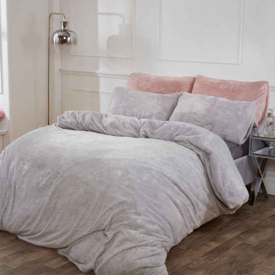 Cheap Duvet Covers - Explore Our Duvet Cover Set Sale! | OHS
