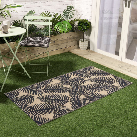 OHS Outdoor Palm Leaf Print Rug - Monochrome