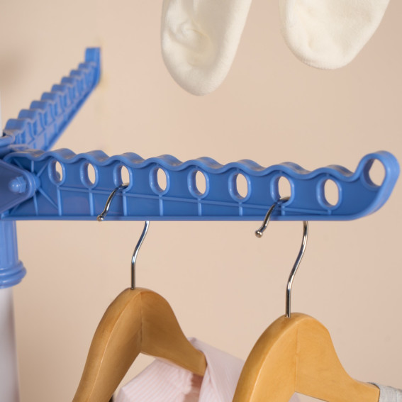 OHS Multifunctional Hanger and Peg Airer - White/Blue
