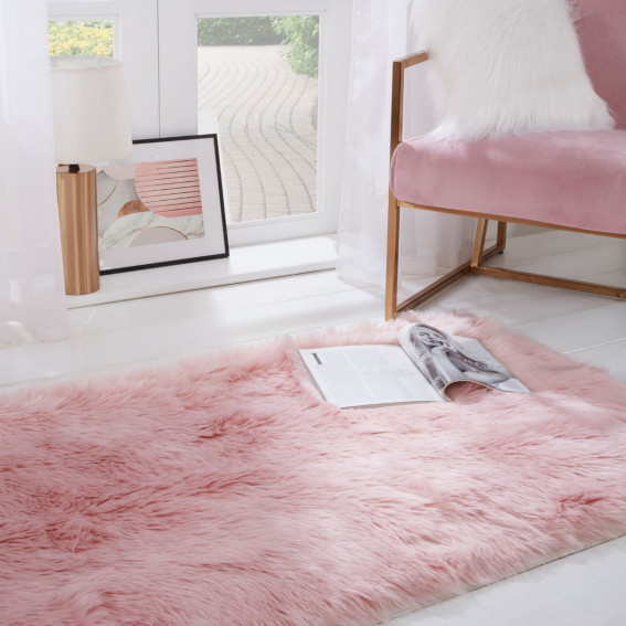 Sienna Faux Fur Rug, Blush