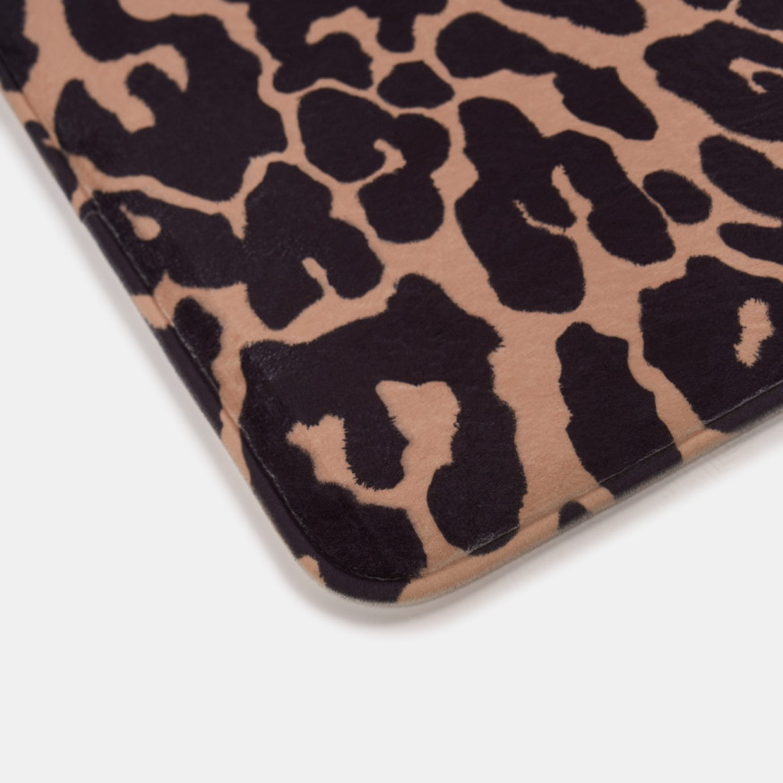 OHS Leopard Print Bath Mat - Natural