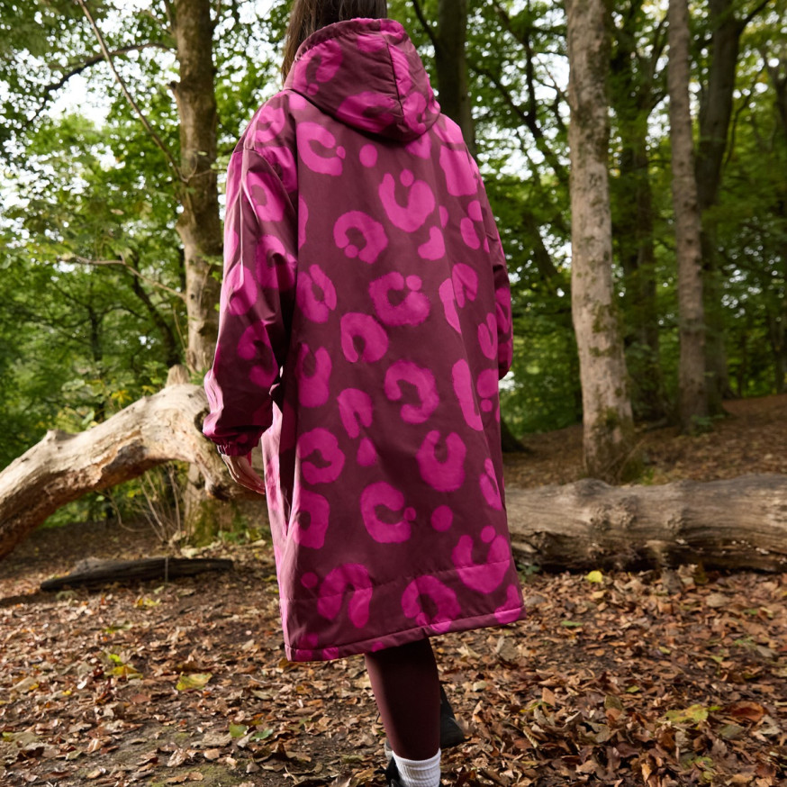 OHS Adults Water Resistant Leopard Print Sherpa Drying Robe, Burgundy ...