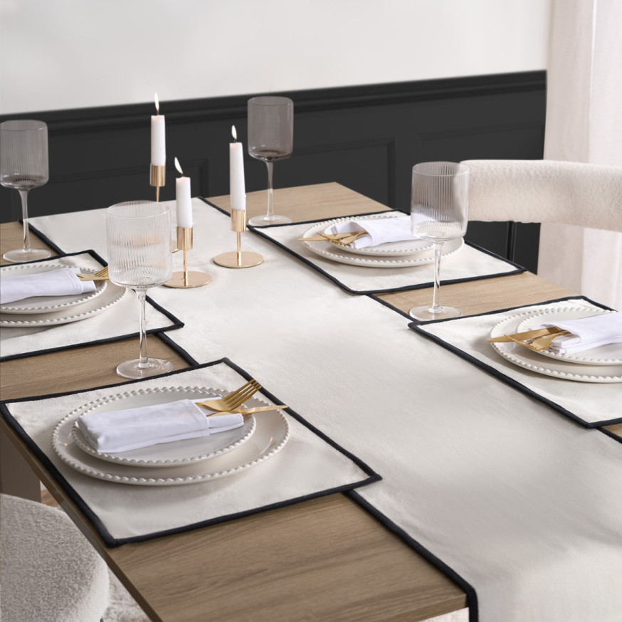 OHS Piped Trim Placemats, Monochrome - 4 Pack