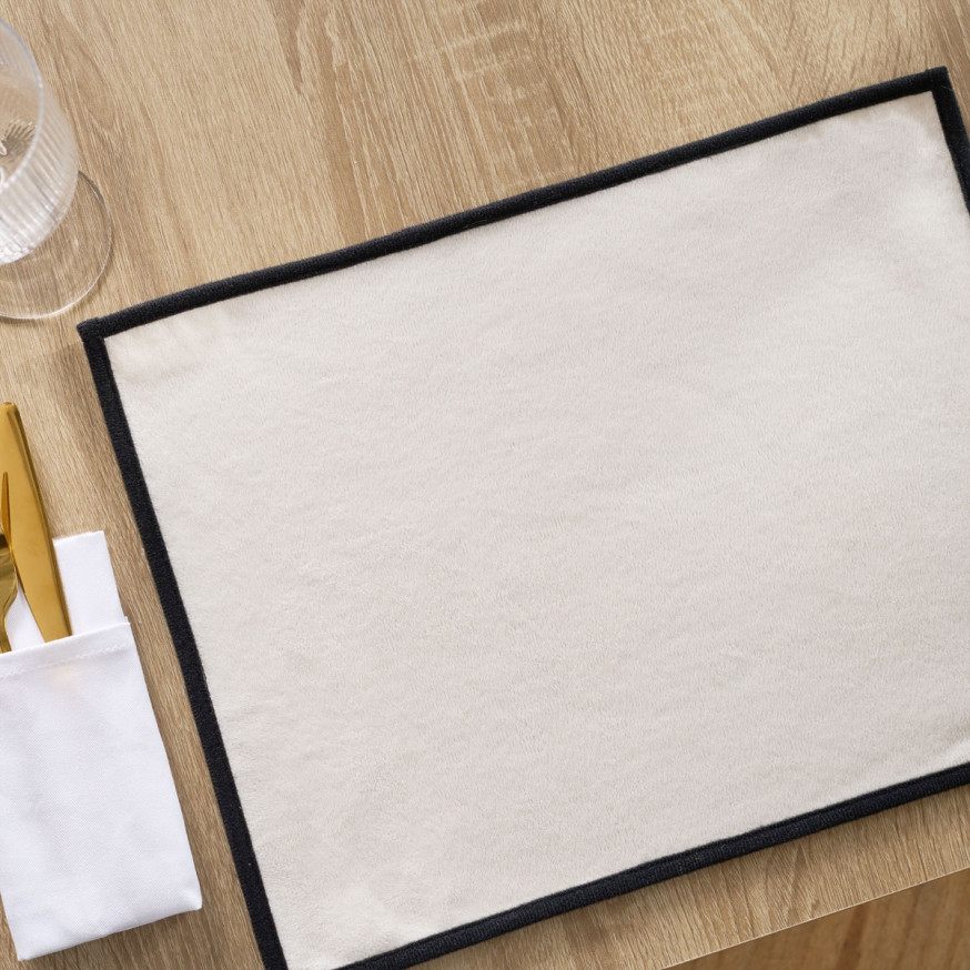 OHS Piped Trim Placemats, Monochrome - 4 Pack