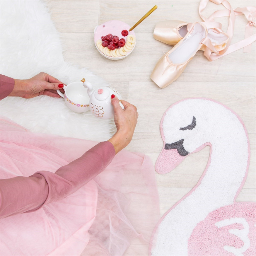 Sass & Belle Freya Swan Rug - White